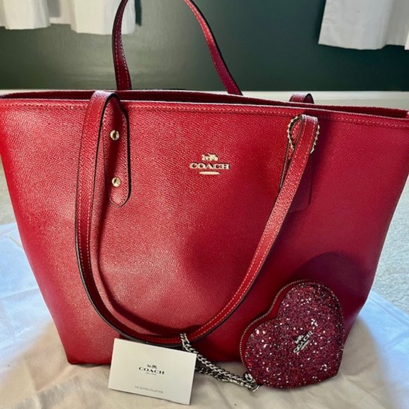 Coach | Bags | Nwt Coach Crossgrain Leather City Zip Tote Ruby F58846 ...